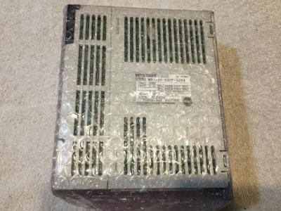 중국 박스 200V MRJ2S60CPS084의 1 pc 새로운 미츠비시 MR-J2S-60CP-S084 서보 드라이브 판매용