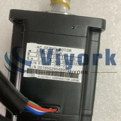 Cina SERVOMOTORE 200W 200V 2A 3000RPM di CA di Yaskawa SGM-02U3B4L NUOVO in vendita