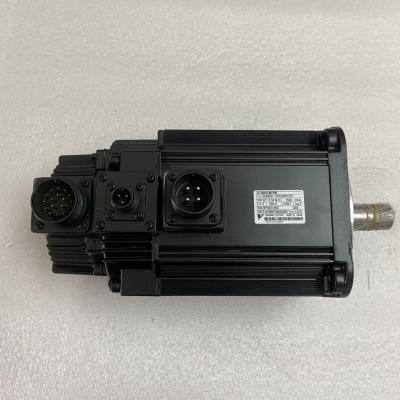 China SERVO MOTOR 1.3KW 400VAC 5.4A 1500RPM da C.A. de Yaskawa SGMGH-13DCA6H-OY NOVO à venda
