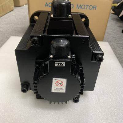 China Yaskawa SGMGH-44D2A61-OY AC SERVO MOTOR 4.4KW 400V 1500RPM 16.5A NOVO à venda