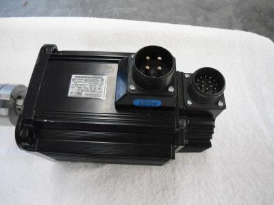 Cina SERVOMOTORE 8.9A 3KW 3000RPM 400V di CA di Yaskawa SGMSH-30DCA6F-OY NUOVO in vendita