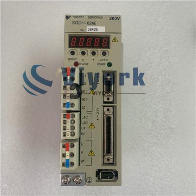 Китай Привод 50 сервопривода Yaskawa SGDH-02AE-0Y промышленный/60HZ 200 - 230VAC ВХОДНОЙ СИГНАЛ 3.4AMP НОВЫЙ продается