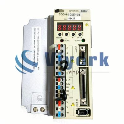 Китай Привод 50 сервопривода Yaskawa SGDH-10DE-OY промышленный/60HZ 380 - 480VAC ВХОДНОЙ СИГНАЛ 3.5AMP НОВЫЙ продается