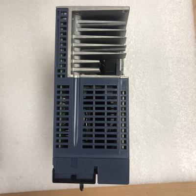 FUJI RYH152F5-VV2 SERVO DRIVERS 3PH 200-240/107V 9.6/10A 1.5KW NEW