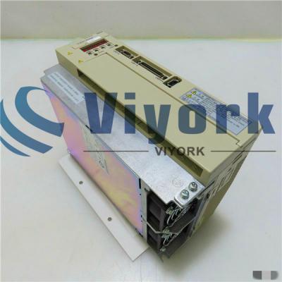 Китай Привод 50 сервопривода Yaskawa SGDH-30AE-OY промышленный/60HZ 200 - 230VAC ВХОДНОЙ СИГНАЛ 17AMP продается