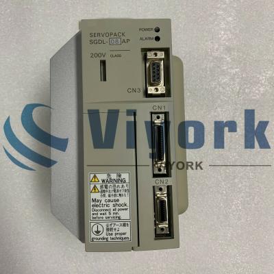 Китай Привод 50 сервопривода Yaskawa SGDL-08AP промышленный/60HZ 200 - 230VAC ВХОДНОЙ СИГНАЛ 11AMP продается