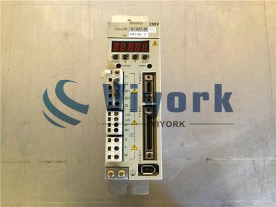 Китай Привод 50 сервопривода Yaskawa SGDM-01ADAY360 промышленный/60HZ 200 - 230VAC ВХОДНОЙ СИГНАЛ 2AMP продается