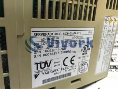 Китай Привод 50 сервопривода Yaskawa SGDM-01ADA-RY5 промышленный/60HZ 200 - 230VAC ВХОДНОЙ СИГНАЛ 2AMP продается