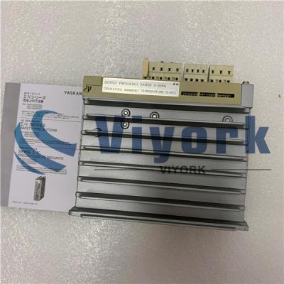 Китай Привод 50 сервопривода Yaskawa SGDM-04AD-RY1 промышленный/60HZ 200 - 230VAC ВХОДНОЙ СИГНАЛ 5.5AMP продается