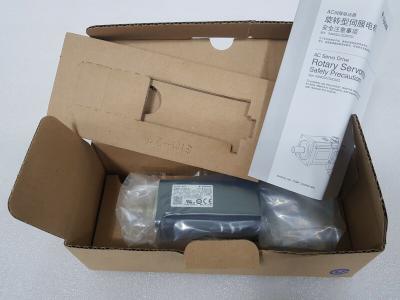 Китай МОТОР СЕРВОПРИВОДА 100W AC Yaskawa SGMJV-01ADL21 200V 0.84A 3000RPM НОВЫЙ продается