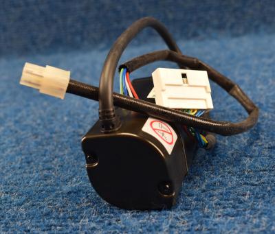 중국 새로운 야스카와 SGM-01A3NT14 AC 서보 모터 200V 0.87A 3000RPM 100W 판매용