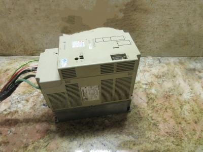 China Yaskawa SGDB-30AD AC SERVO AMPLIFIER 200-230V 18A 2.9KW 3 PHASE NEW for sale