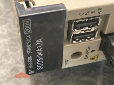 China Yaskawa SGDS-04A101A AC SERVO AMPLIFIER 200-230V 4.7A 400W NEW for sale