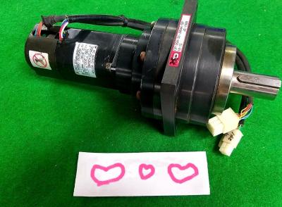 中国 新しいYaskawa SGM-01A3G46 ACサーボ モーター100W 200V 0.87A 3000RPM 販売のため