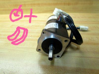 중국 새로운 야스카와 SGM-01B3FJ11 AC 서보 모터 100W 100V 2.2A 3000RPM 판매용