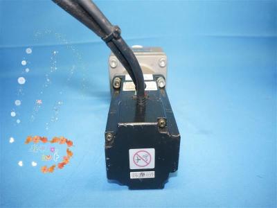 중국 새로운 야스카와 SGM-02A312-Y1 AC 서보 모터 200W 200V 2A 3000RPM 판매용
