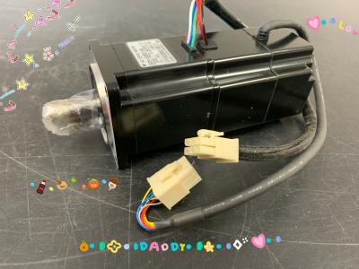 중국 새로운 야스카와 SGM-02U314 AC 서보 모터 200W 200V 2A 3000RPM 판매용