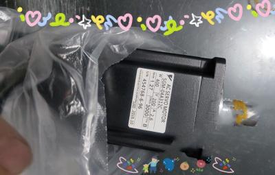 중국 새로운 야스카와 SGM-04A312C AC 서보 모터 400W 200V 2.6A 3000RPM 판매용