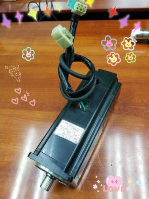 중국 새로운 야스카와 SGM-04A3G26 AC 서보 모터 400W 200V 2.6A 3000RPM 판매용