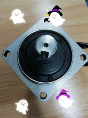 China Yaskawa SGM-04A3NT21 AC SERVO MOTOR 400W 200V 2.6A 3000RPM NOVO à venda