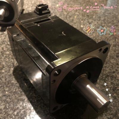 中国 Yaskawa SGM-A3A3MA21 AC サーボ モーター 30W 200V 0.42A 3000RPM 新しい 販売のため