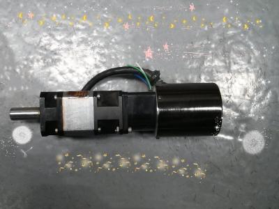 中国 Yaskawa SGM-A3A3NT32 AC サーボ モーター 30W 200V 0.42A 3000RPM 新しい 販売のため