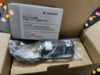 Китай Yaskawa SGM-A5A312C СЕРВОМОТОР ПЕРЕМЕННОГО ТОКА 50 Вт 200 В 0,6 А 3000 ОБ/МИН НОВЫЙ продается