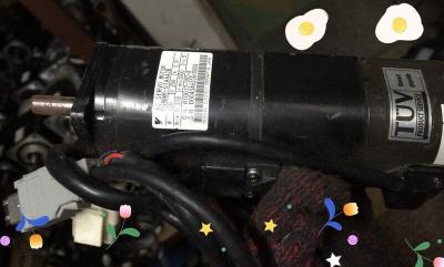 China Yaskawa SGMAH-01AAA2B AC SERVO MOTOR 100W 200V 3000RPM 0,91A NOVO à venda