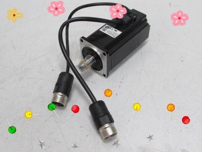 Китай Yaskawa SGMAH-04A1A4B СЕРВОМОТОР ПЕРЕМЕННОГО ТОКА 400 Вт 200 В 2.8A 3000 ОБ/МИН НОВЫЙ продается