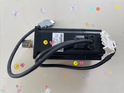 China Yaskawa SGMAH-04A1AGC41 AC SERVO MOTOR 400W 200V 3000RPM NUEVO en venta