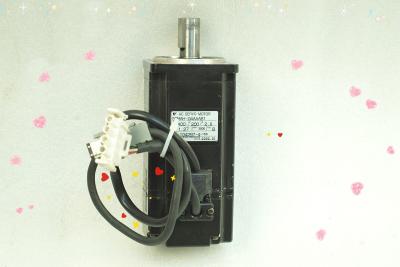 중국 야스카와 SGMAH-04AAA61 AC 서보 모터 400W 200V 3000RPM 2.8A 새 제품 판매용