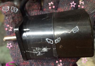 중국 야스카와 SGMAH-A3A1A21 AC 서보 모터 30W 200V 3000RPM 0.44A 새 제품 판매용