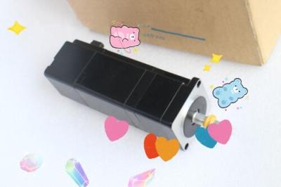 China Yaskawa SGMAS-01A2A4C AC SERVO MOTOR 100W 200V 3000RPM 0,91A NOVO à venda