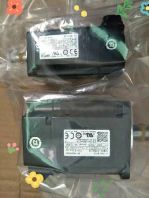 China Yaskawa SGMAS-04ACA61 AC-SERVOMOTOR 400W 200V 3000RPM 2.6A NIEUW Te koop