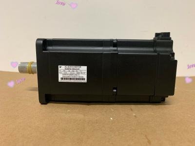 중국 야스카와 SGMAS-08A2A4C AC 서보 모터 750W 200V 3000RPM 5.4A 새 제품 판매용