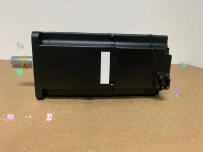 China Yaskawa SGMAS-08A2A4C-Y2 AC SERVOMOTOR 750W 200V 3000RPM 5.4A NIEUW Te koop