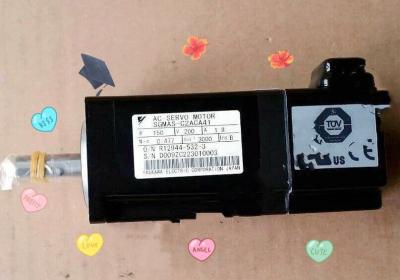 Китай Yaskawa SGMAS-C2ACA41 СЕРВОМОТОР ПЕРЕМЕННОГО ТОКА 150 Вт 200 В 3000 ОБ/МИН 1.8A НОВЫЙ продается