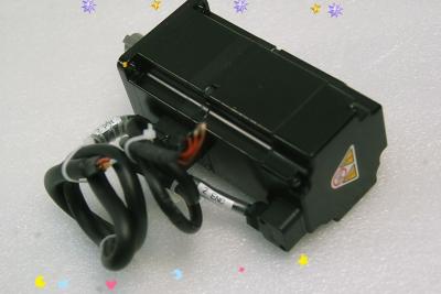 Chine Yaskawa SGMAV-02A3A2S AC SERVO MOTEUR 200W 200V 3000RPM 1.5A NOUVEAU à vendre