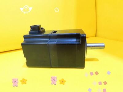 중국 야스카와 SGMAV-A5ADA21 AC 서보 모터 50W 200V 3000RPM 0.66A 새 제품 판매용