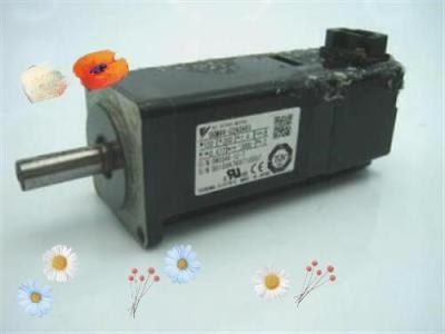 중국 야스카와 SGMAV-C2A3A61 AC 서보 모터 150W 200V 3000RPM 1.4A 새 제품 판매용