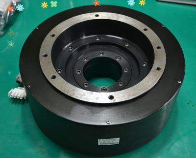 중국 야스카와 SGMCS-35E3A-MB11 AC 서보 모터 3.6A 550W 200V 150RPM 새 제품 판매용