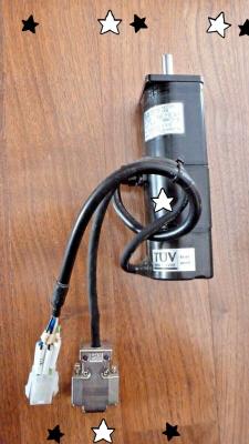 China Yaskawa SGME-01AFNT11 AC SERVO MOTOR 0,87A 100W 3000RPM 200V NOVO à venda