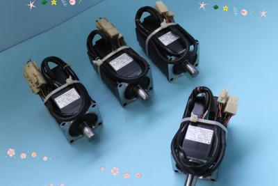 China Yaskawa SGME-01BF12 AC SERVO MOTOR 0,87A 100W 3000RPM 100V NOVO à venda