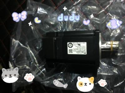 중국 야스카와 SGMGH-03ACB61 AC 서보 모터 3A 300W 1000RPM 200V 새 제품 판매용