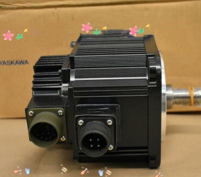 Китай Серводвигатель переменного тока Yaskawa SGMGH-05A2A61 3.8A 450 Вт 1500 об/мин 200 В НОВЫЙ продается
