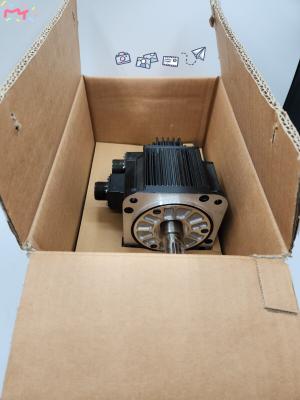 Китай Серводвигатель переменного тока Yaskawa SGMGH-05ACA61 3.8A 450 Вт 1500 об/мин 200 В НОВЫЙ продается