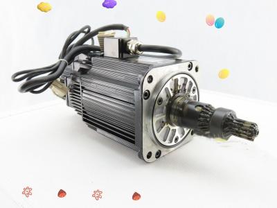 China Yaskawa SGMGH-13A2A-YR24 AC Servo Motor 16.7A 1.3KW 1500RPM 200V NOVO à venda