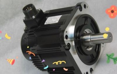 中国 Yaskawa SGMGV-13ADA21 ACサーボ モーター10.7A 1.3KW 1500RPM 200V新しい 販売のため