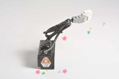 Китай Yaskawa SGMJV-01ADE6S AC СЕРВОМОТОР 0.84A 100W 3000RPM 200V НОВЫЙ продается