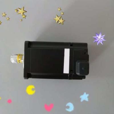 China Yaskawa SGMJV-04ADA61 AC SERVOMOTOR 2.7A 400W 3000RPM 200V NIEUW Te koop